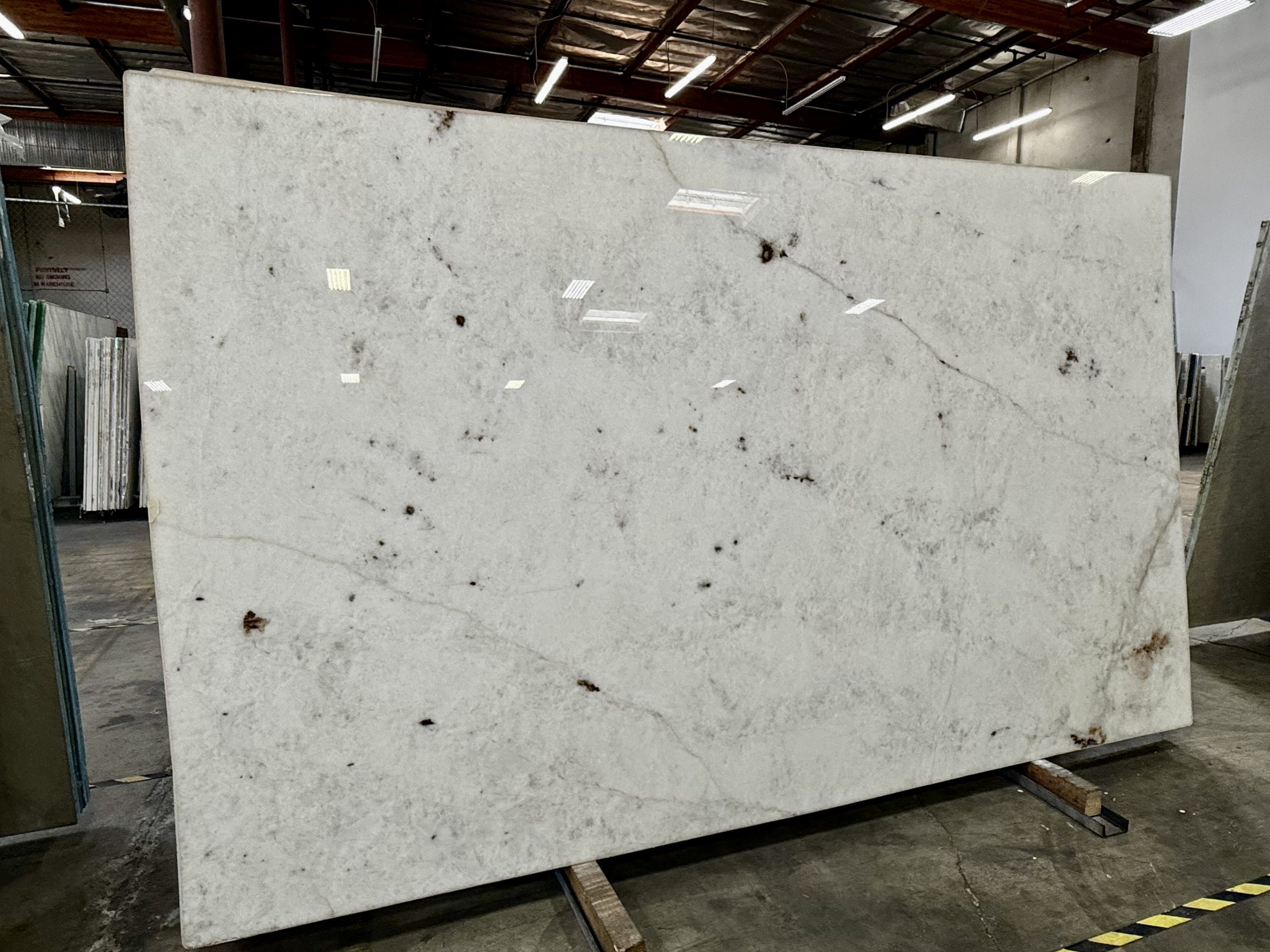 Crystallo Supreme - Quartzite | Stone Slab Store