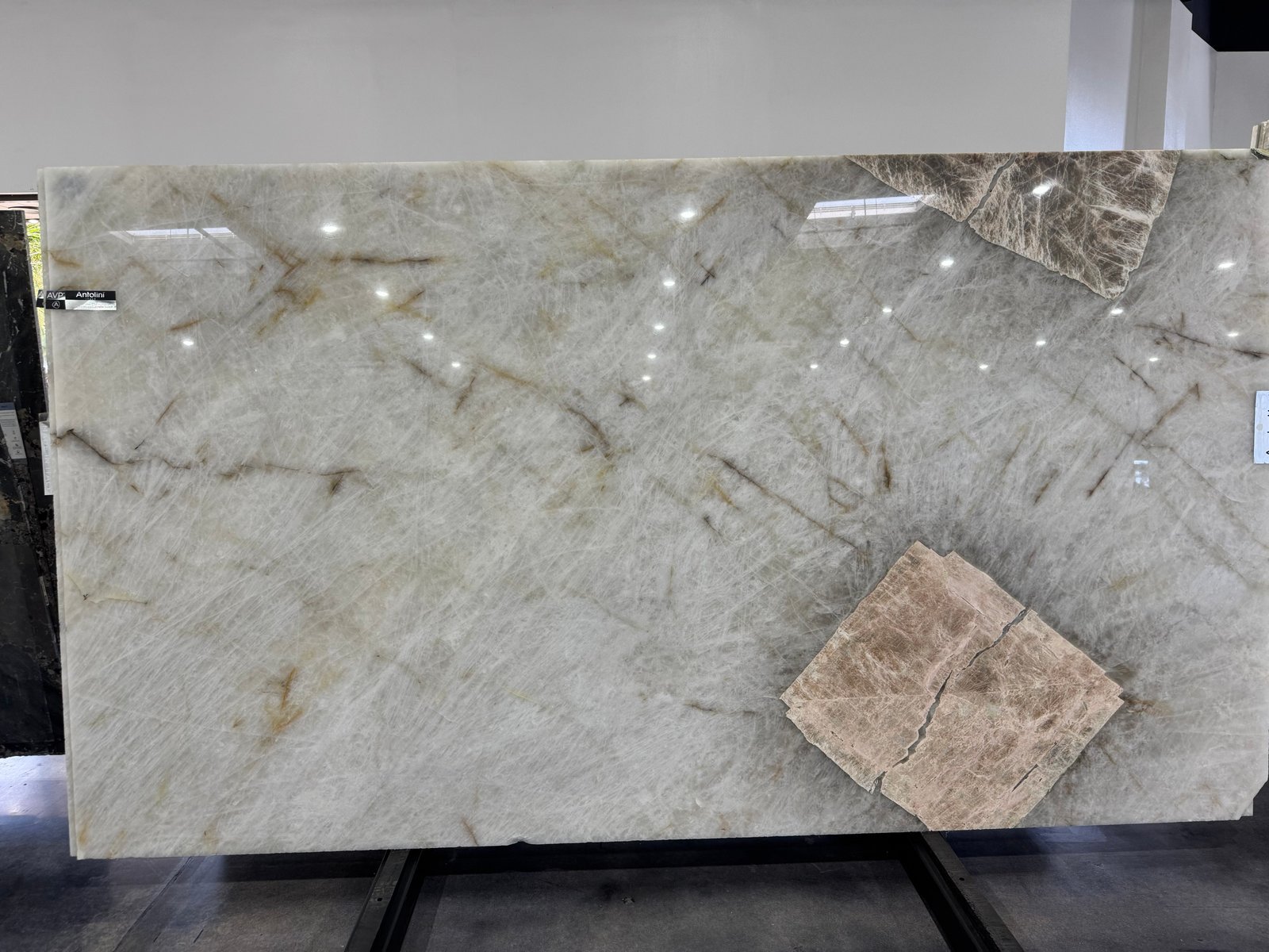Patagonia Glace Crystallo/Cristallo - Quartzite | Stone Slab Store