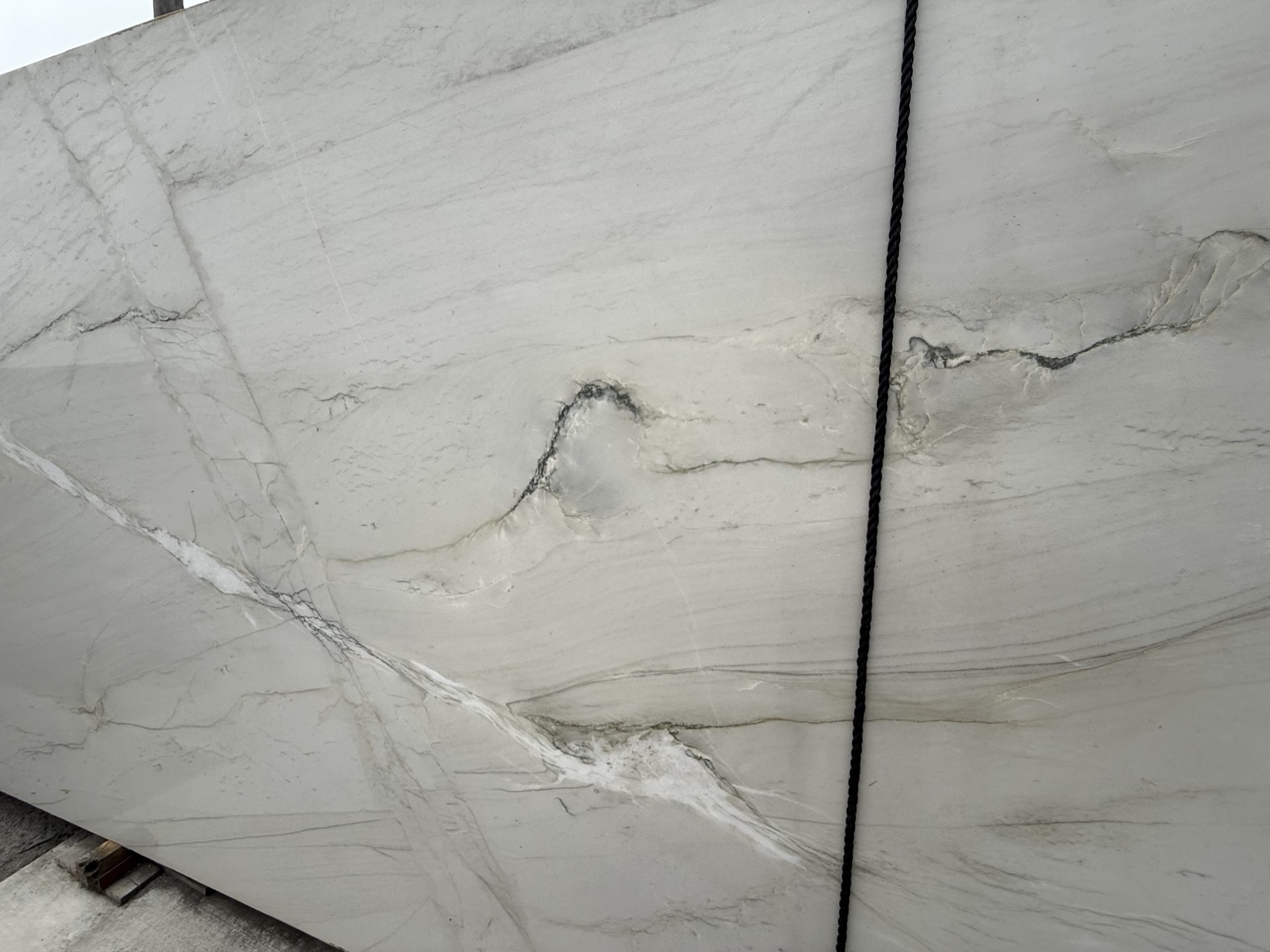 Bianco Artista - Quartzite (Honed) - Stone Slab Store